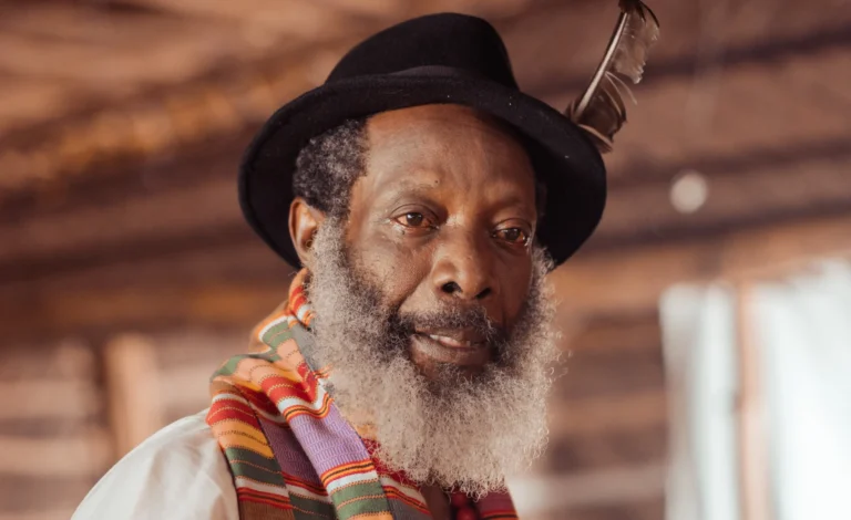 The Cast – Amanyanabo The Eagle King